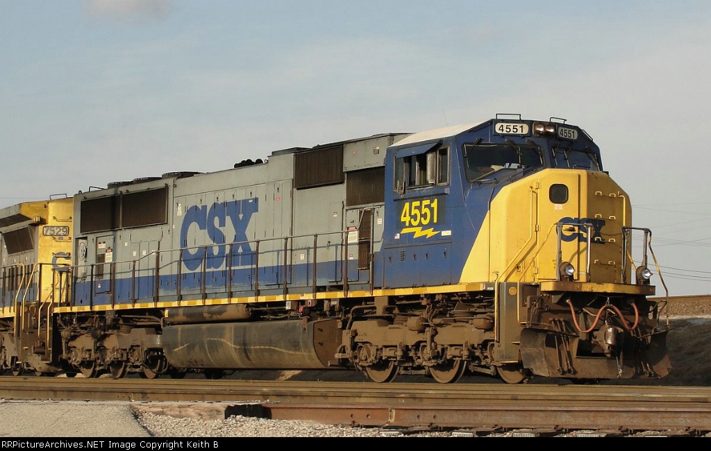 CSX 4551